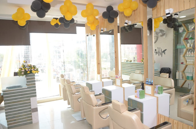 LAYERS SALON B 105, Opp National Handloom, Vaishali Nagar